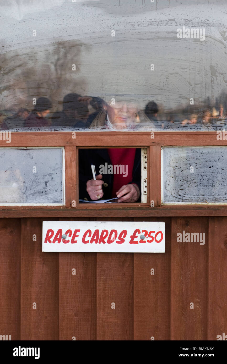 Point to point horse racing cottenham in hi-res stock photography and ...