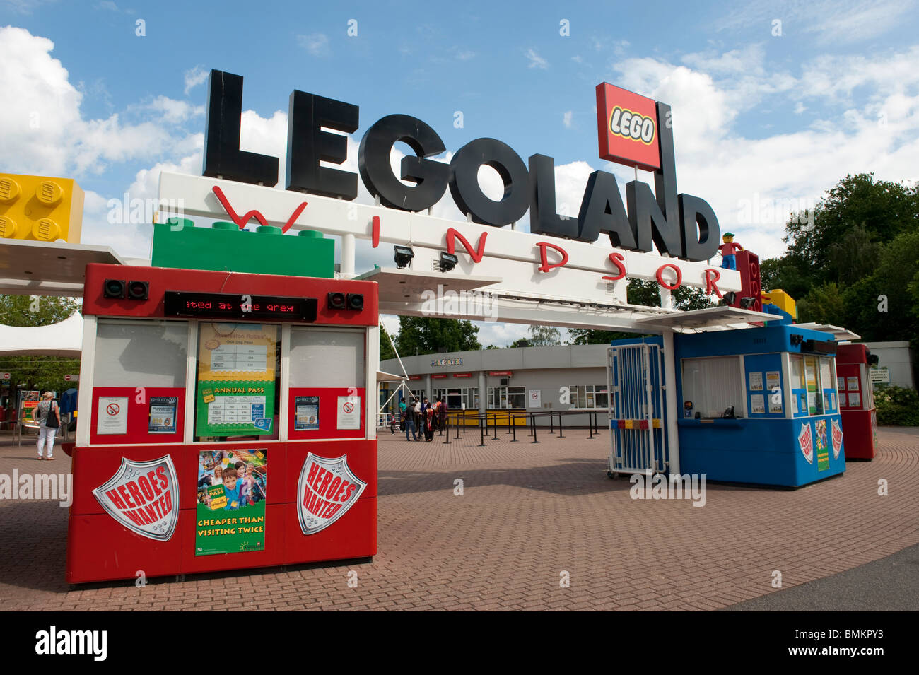 Legoland family theme park, Windsor, Berkshire, UK Stock Photo - Alamy