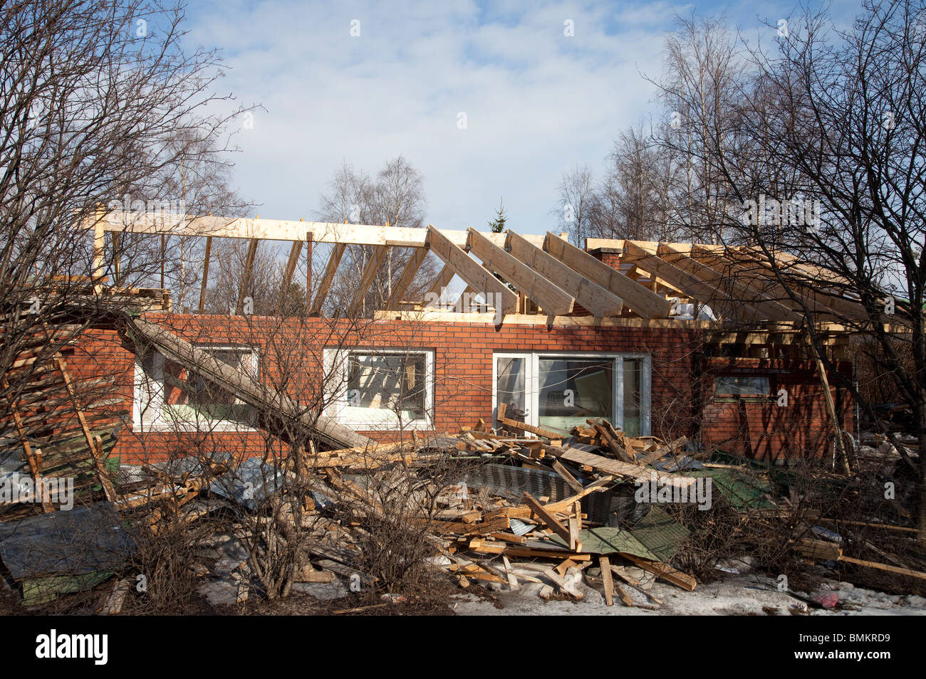 Rebuilding the roof hi-res stock photography and images - Alamy