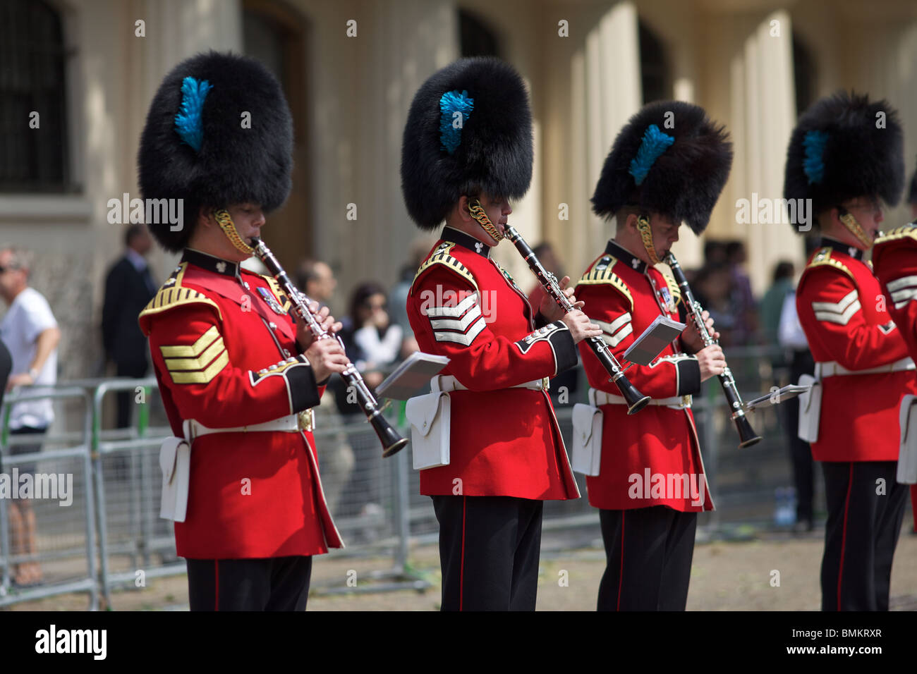 Irish guards band hi-res stock photography and images - Alamy