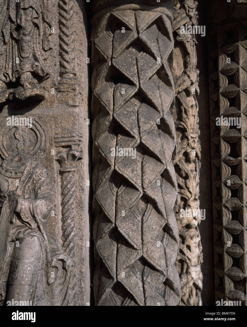 Chartres Cathedral of Notre Dame, France. Romanesque columns Stock ...