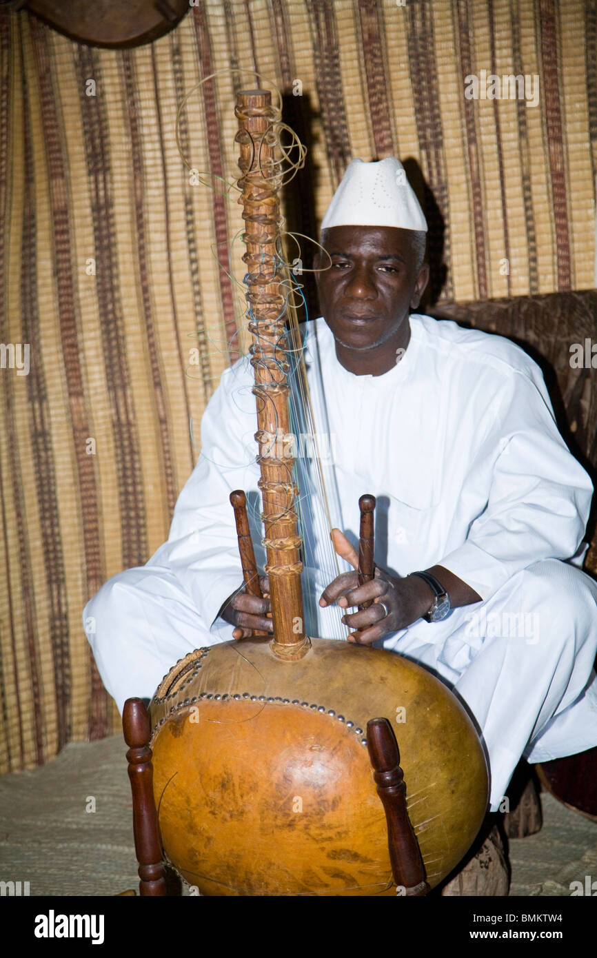 Mali musician hi-res stock photography and images - Alamy