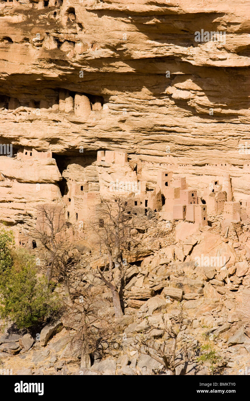 Mali, Baniani. Tellem houses Stock Photo - Alamy