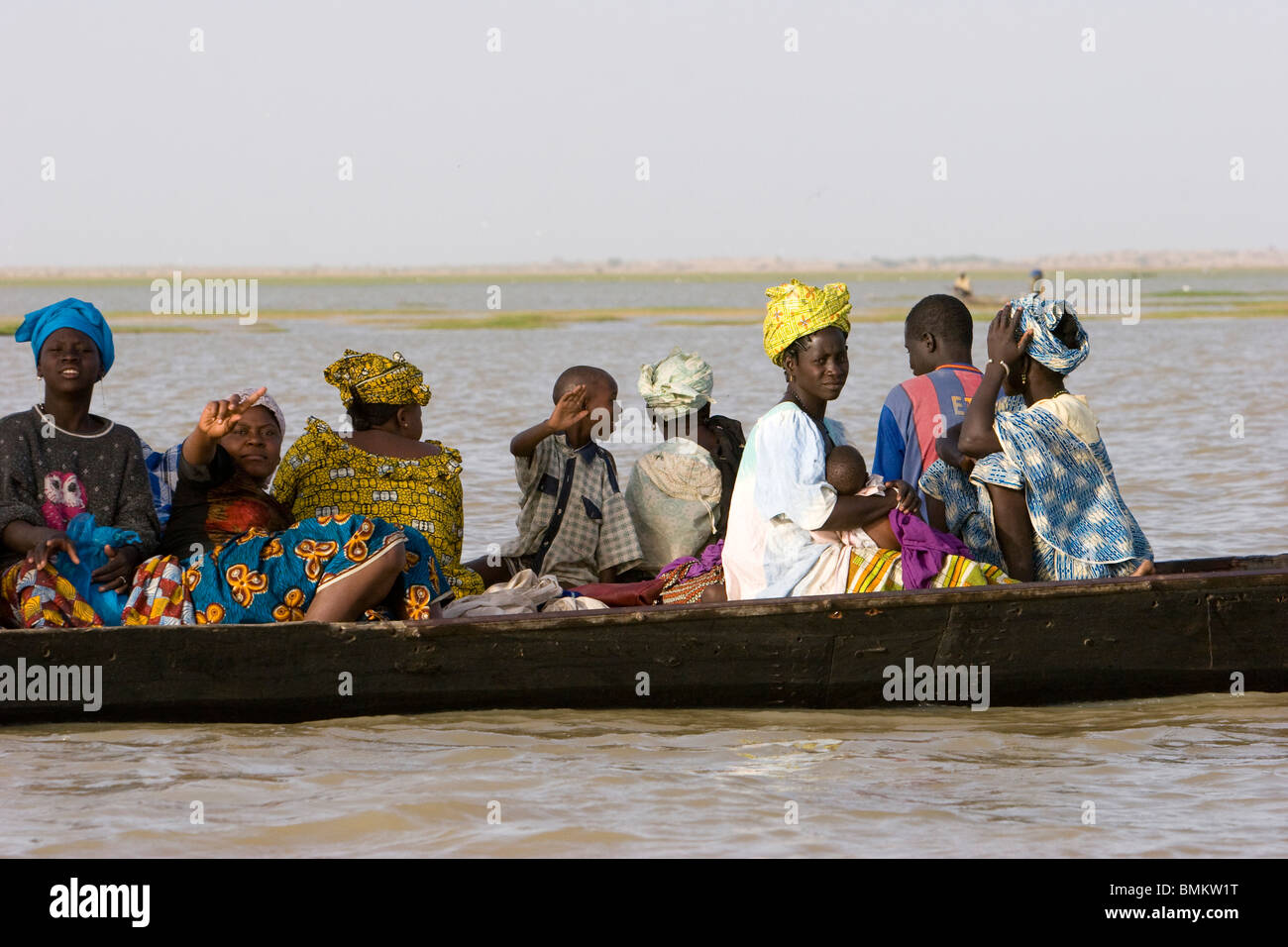 Mali, Lake D'Ebo. Pinasse on Lake Debo - Niger River Stock Photo - Alamy