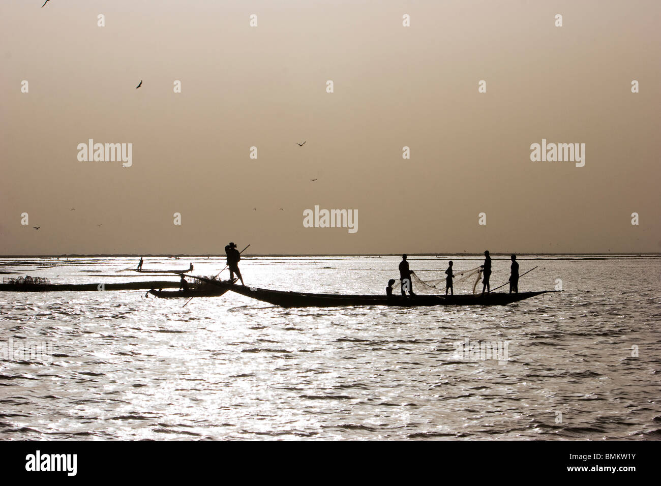 Mali, Lake D'Ebo. Fishing boats on Lake Debo - Niger River Stock Photo ...