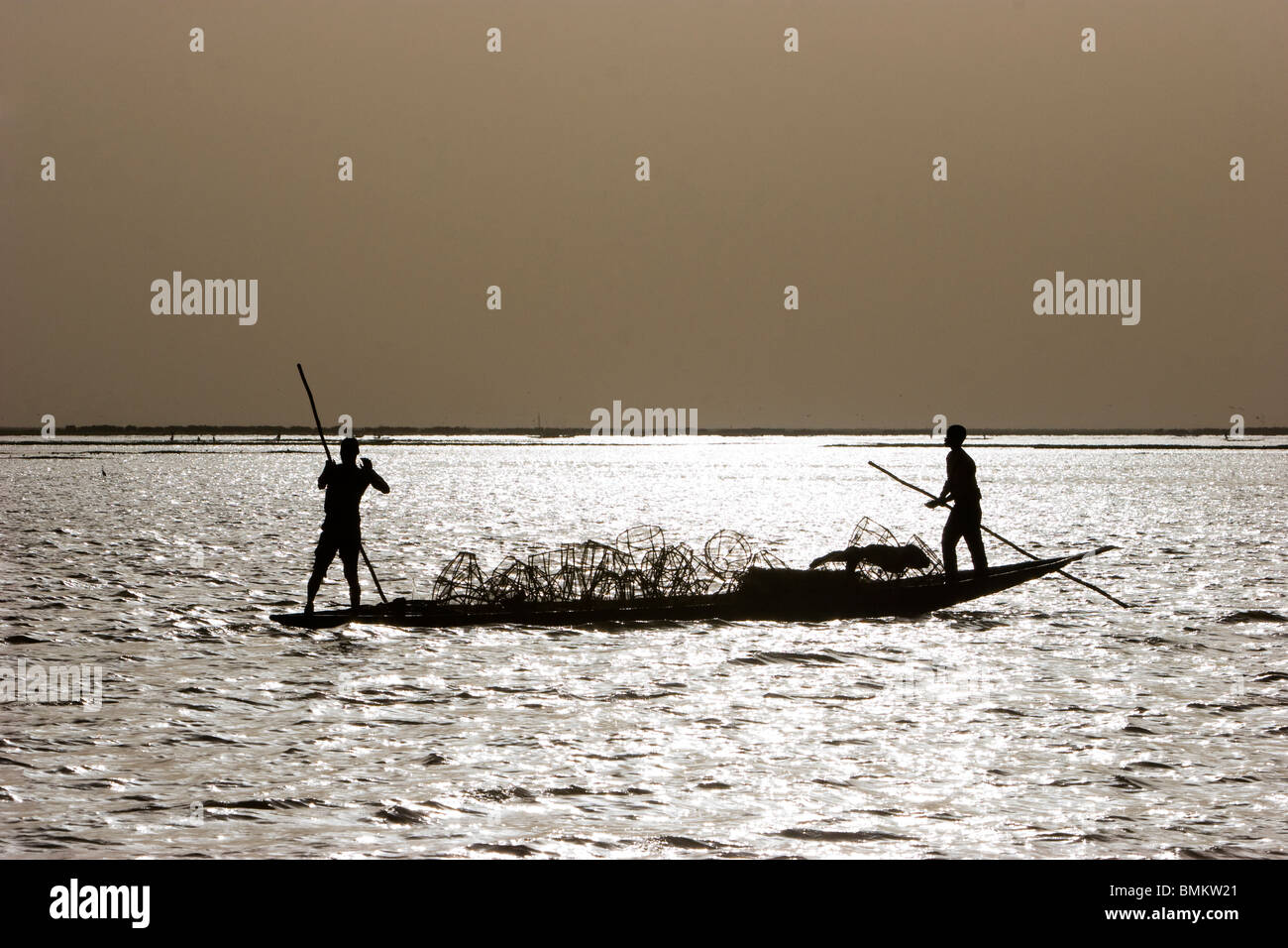Mali, Lake D'Ebo. Fishing boat on Lake Debo - Niger River Stock Photo ...