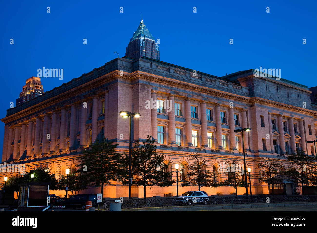Cleveland city hall building hi-res stock photography and images - Alamy