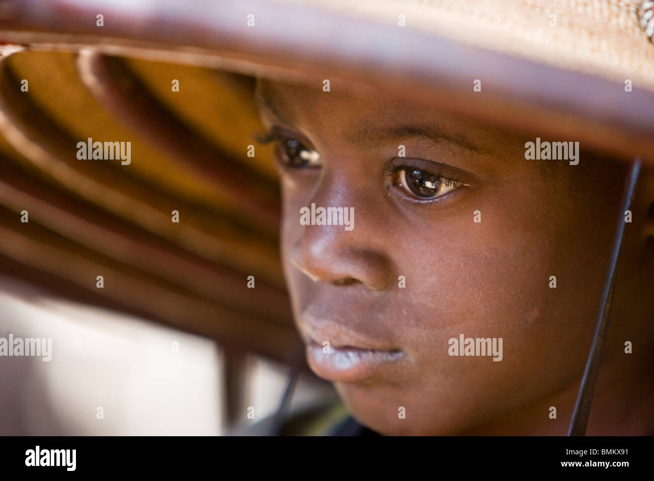 Mali, Tireli. Dogon boy wearing a hat Stock Photo - Alamy
