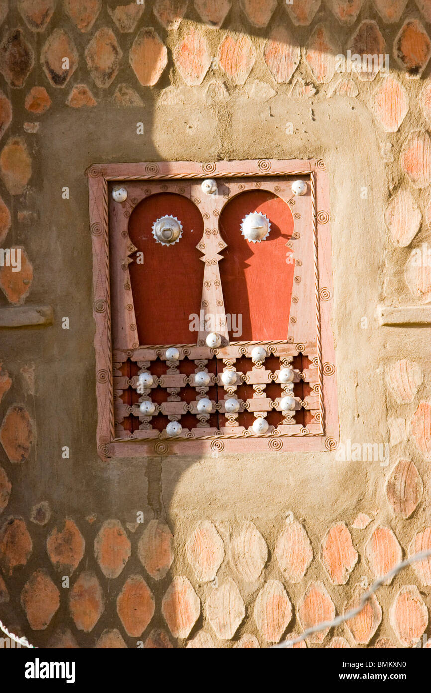 Mali, Djenne. Yemeni window in the traditional Sudanese architecture ...
