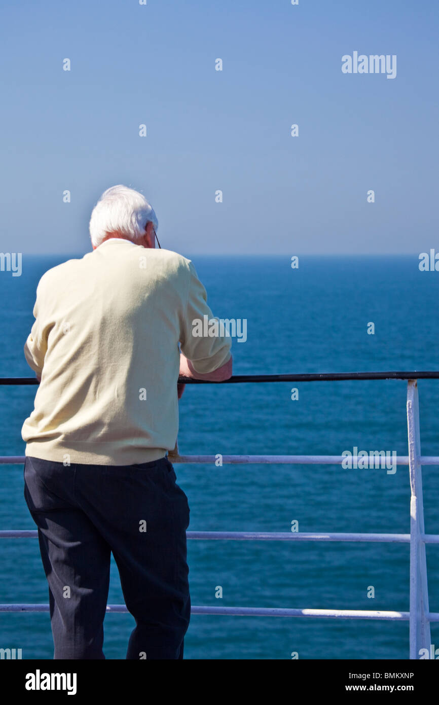 Cruise ship rail railing hi-res stock photography and images - Alamy