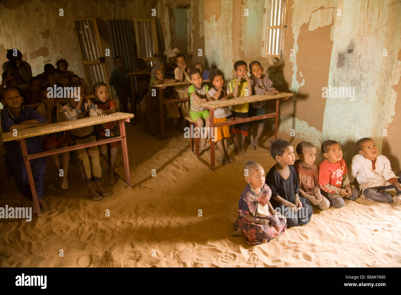 Mali. Tuareg children in a primary school Stock Photo - Alamy