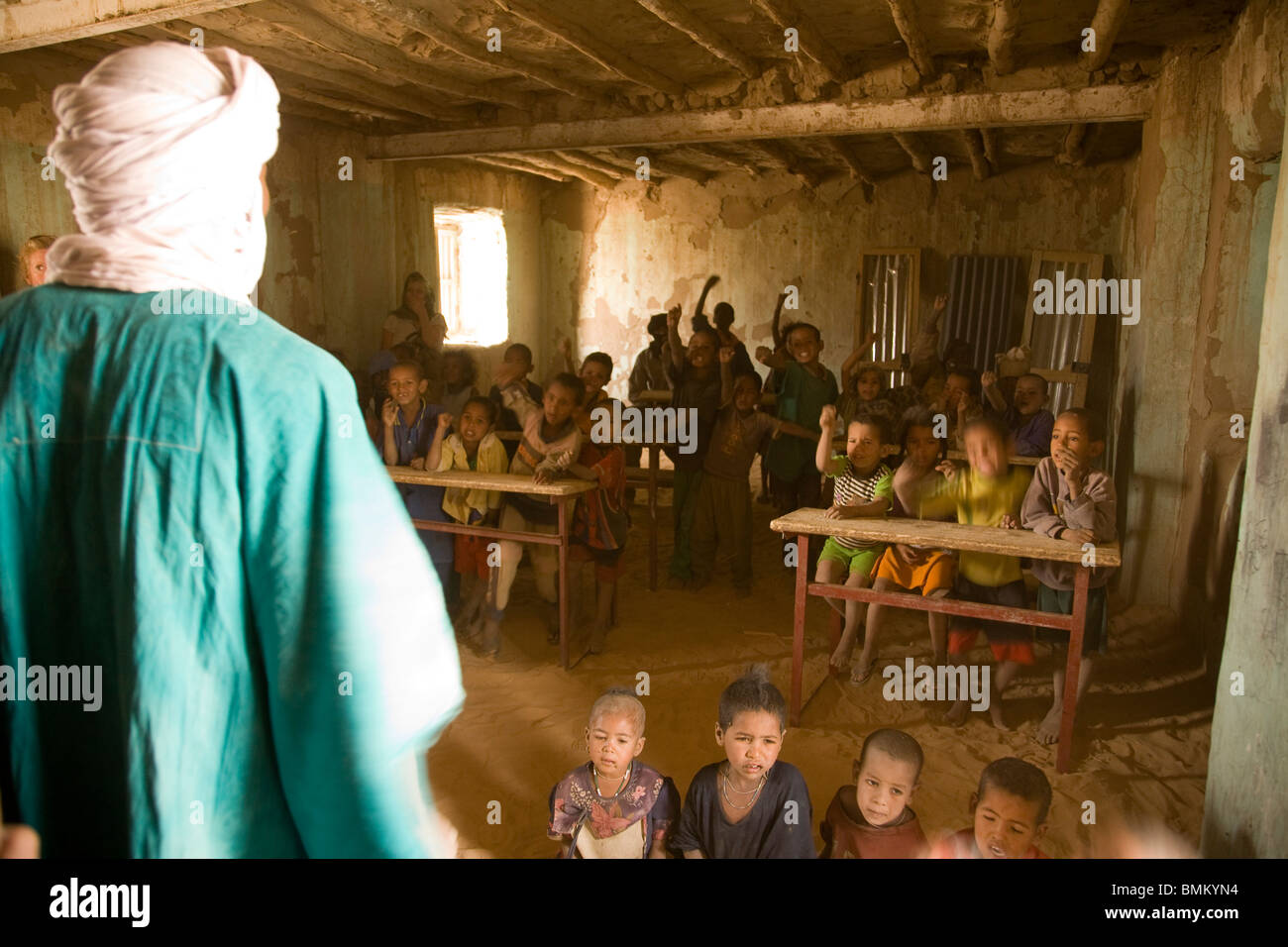 Mali. School children in a classroom Stock Photo - Alamy