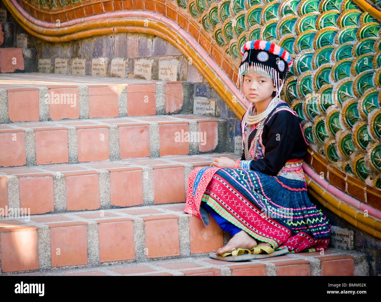 Girl temple thailand sad hi-res stock photography and images - Alamy