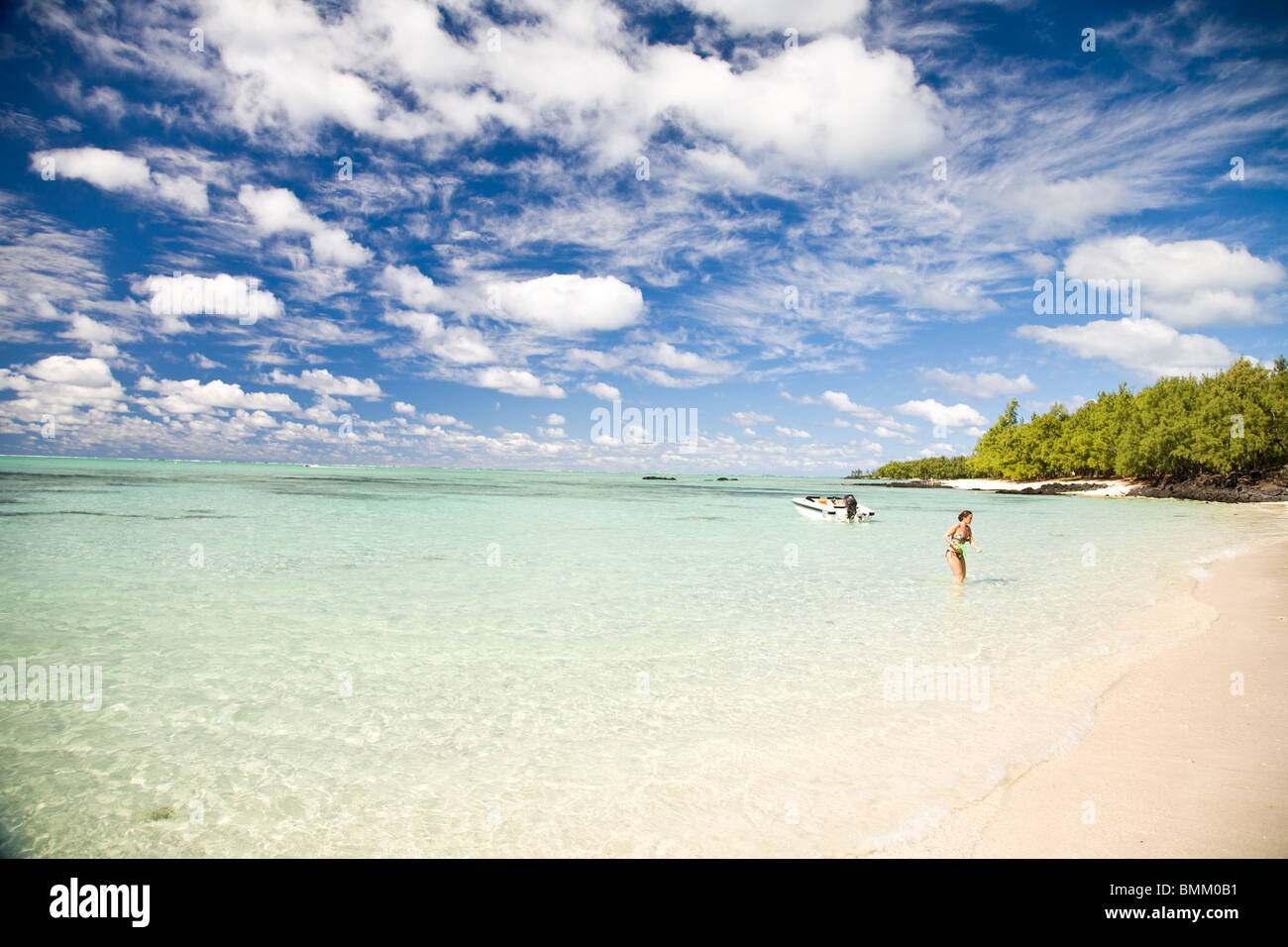 Ile Aux Cerf, most popular day trip for tourists & residents, East end ...