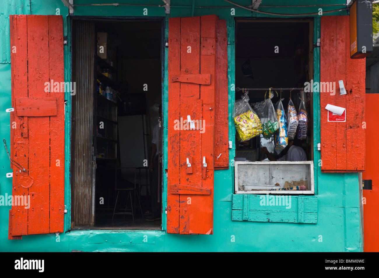 Mauritius, Port Louis, Chinatown, colorful shop front Stock Photo - Alamy