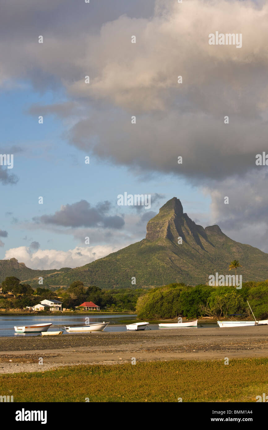 Mauritius tamarin montagne du rempart hi-res stock photography and ...