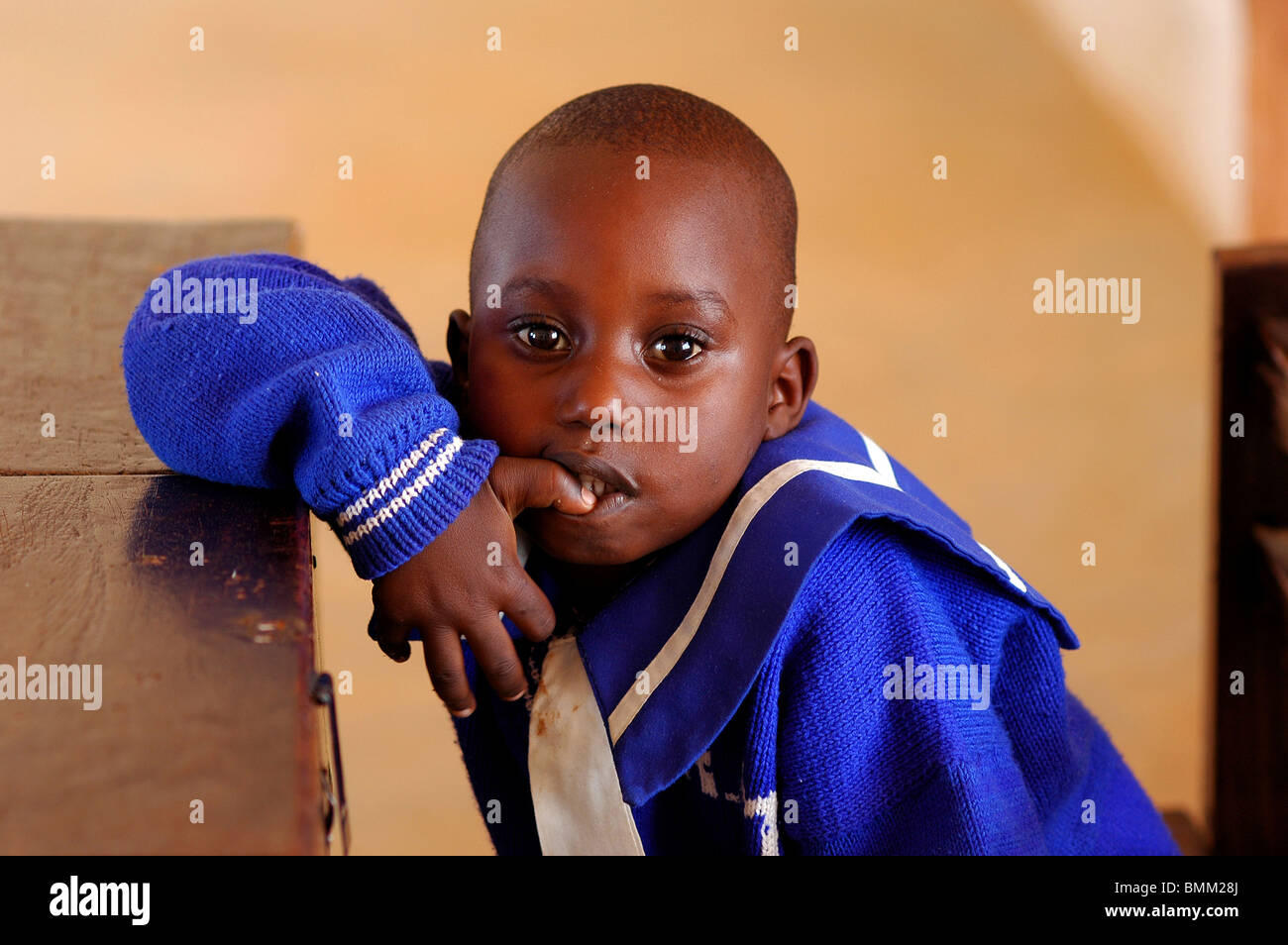 School uniform boy nigeria hi-res stock photography and images - Alamy