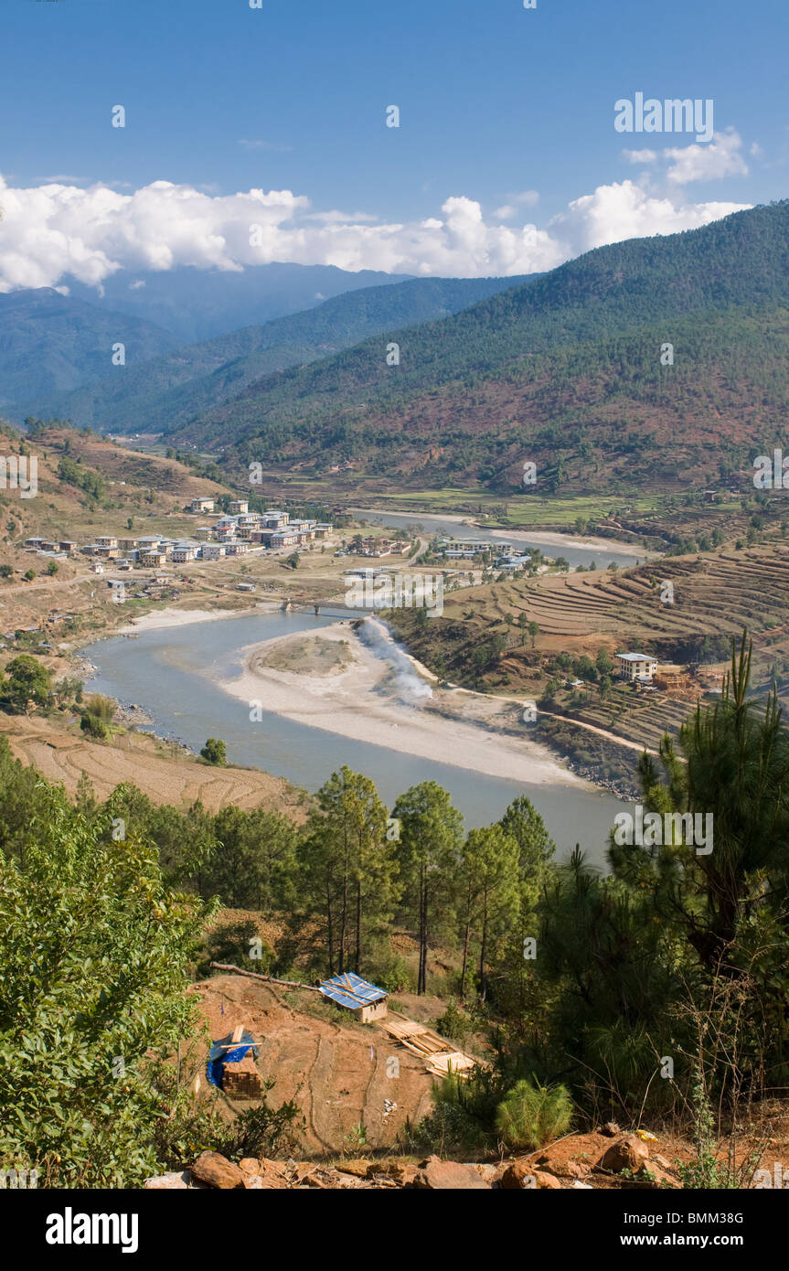 Mo Chhu and Pho Chhu river through Punakha, Bhutan,Asia Stock Photo - Alamy