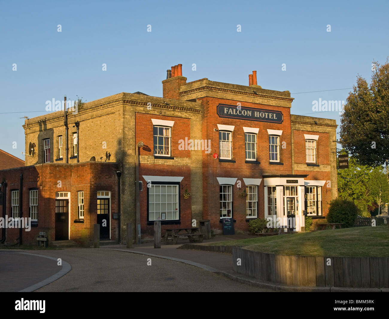 Fawley village hi-res stock photography and images - Alamy