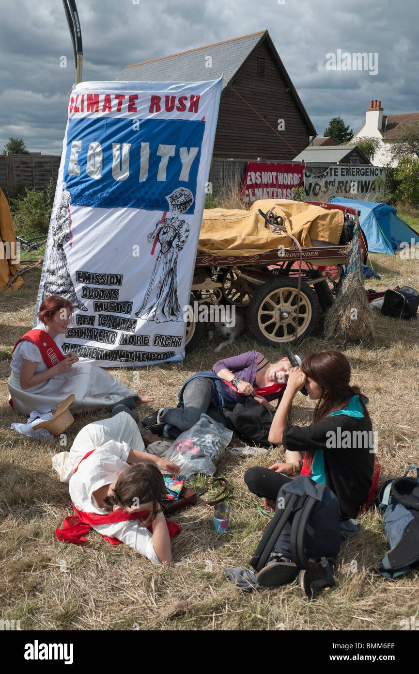 Climate Rush: Celebration of Community Resistance, Sipson. Suffragetes ...