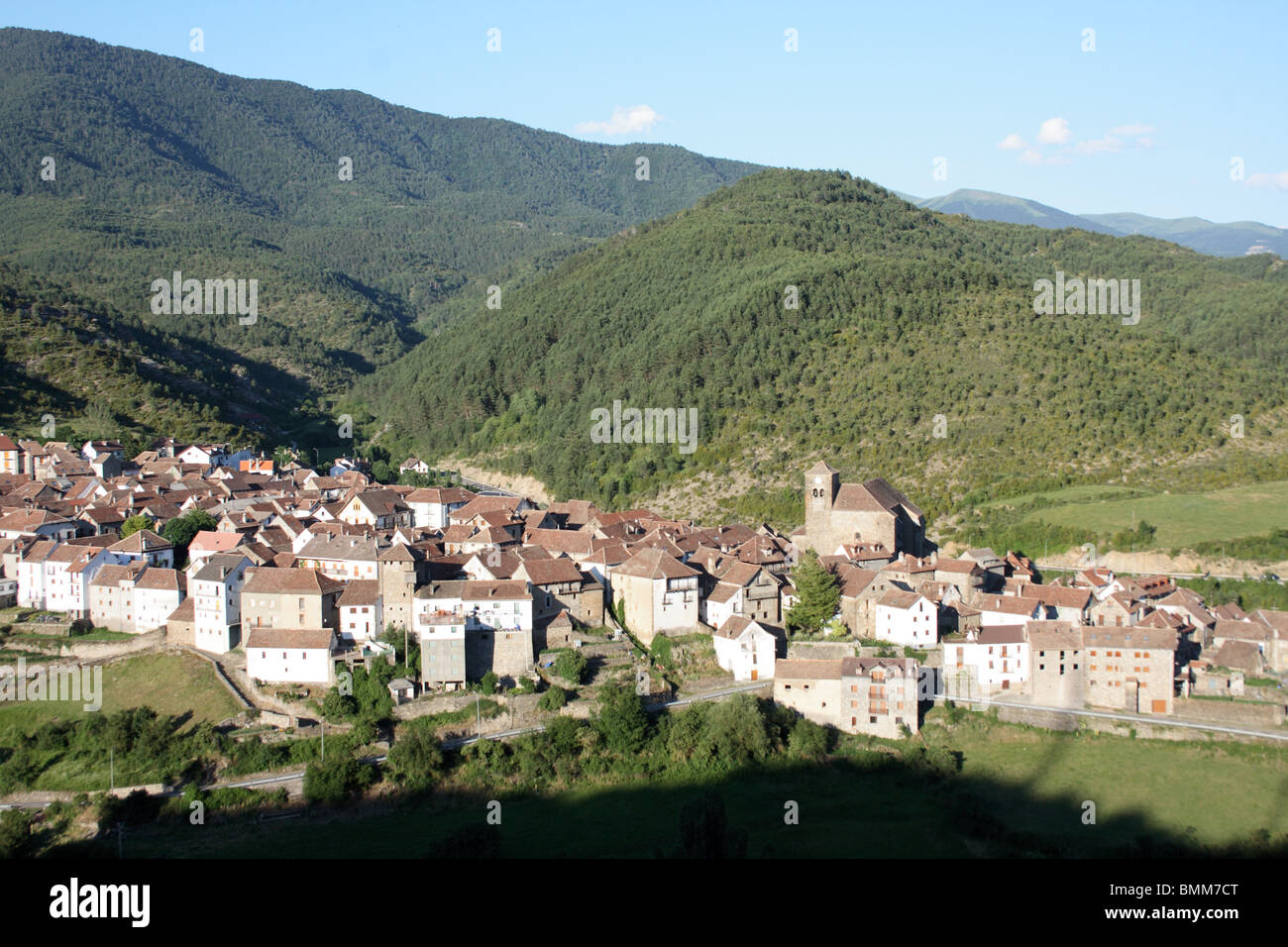 Anso mountain village in valle de anso hi-res stock photography and ...
