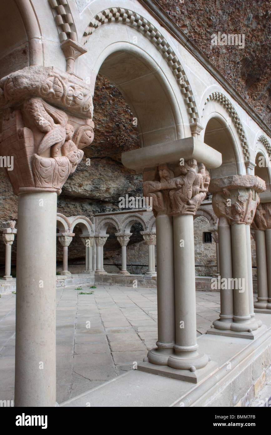 Romanesque columns with carved capitals showing scenes from the bible ...