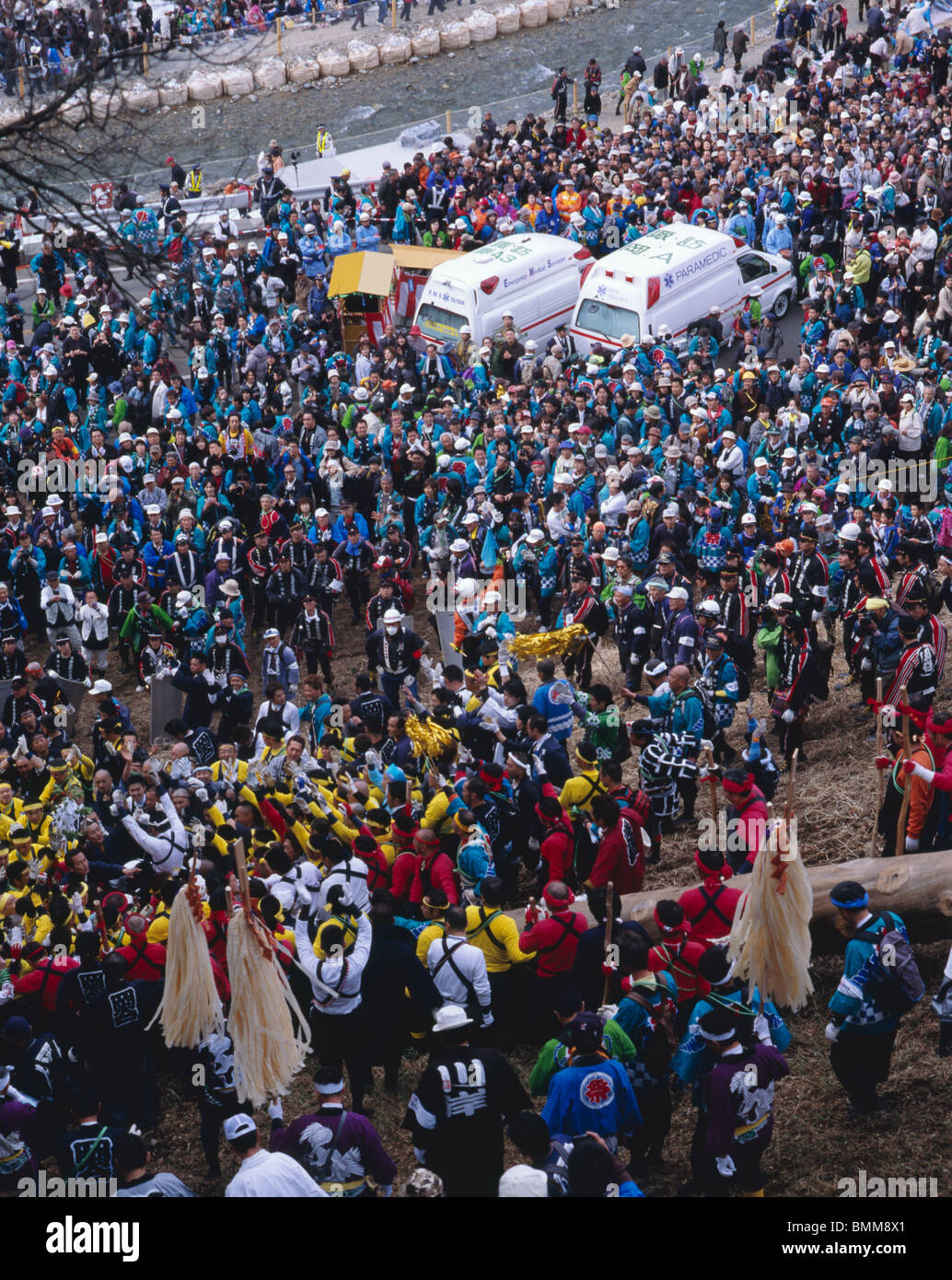 Kiotoshi, Yamadashi, Onbashira Festival, Suwa Taisha Shrine, Nagano ...