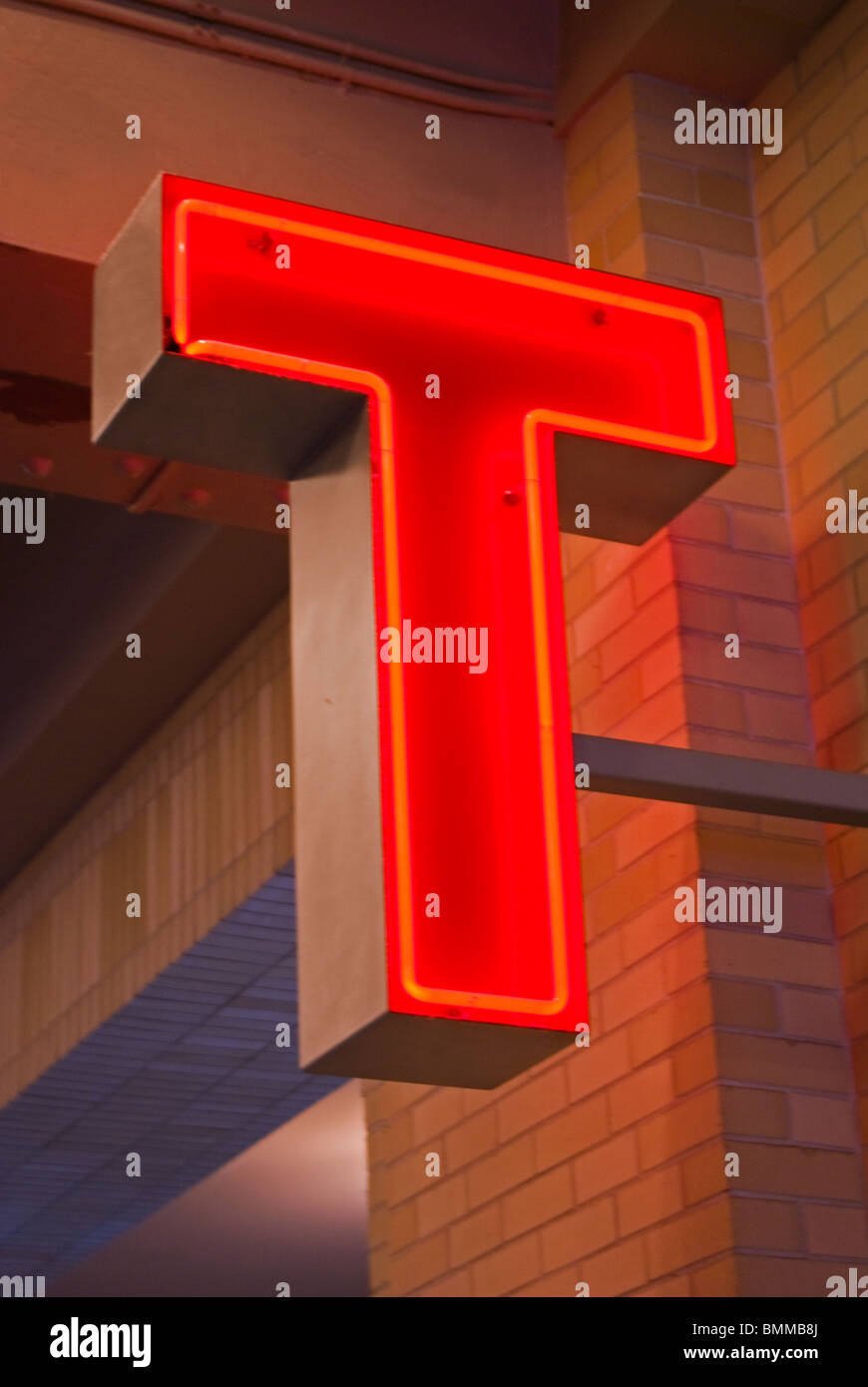 USA, California, San Francisco, Ferry Building, Taylor's restaurant ...