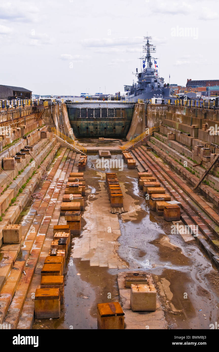 1700s ship hi-res stock photography and images - Alamy