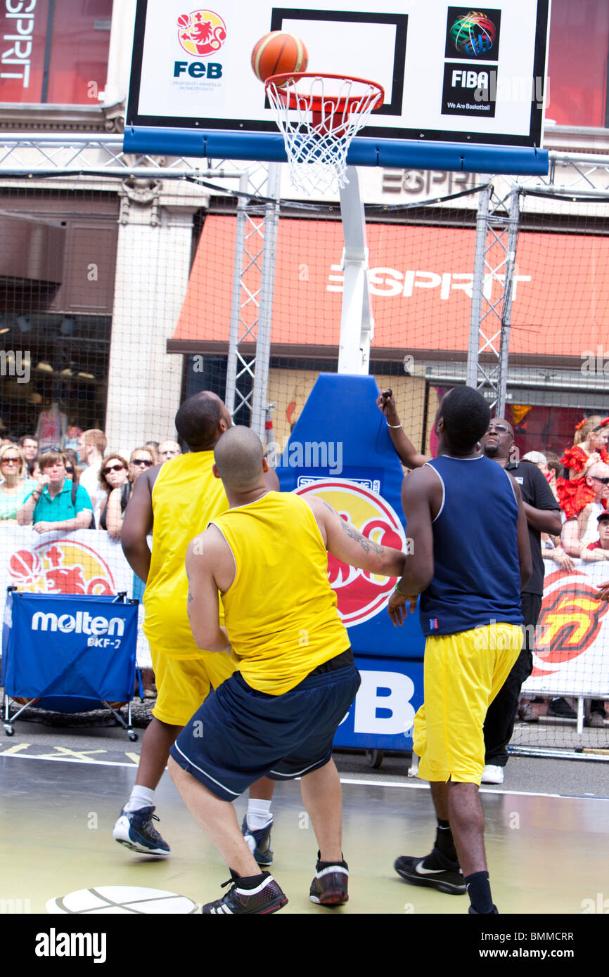 Basketball england hi-res stock photography and images - Alamy