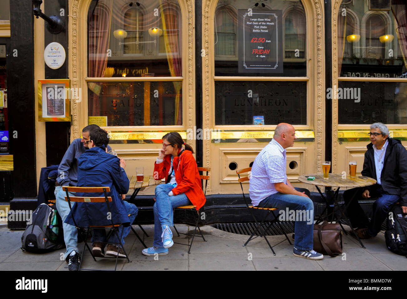 People Sharing Drinks outside Old British Pubs, Bars, London, England ... People Sharing Drinks outside Old British Pubs, Bars, London, England ...