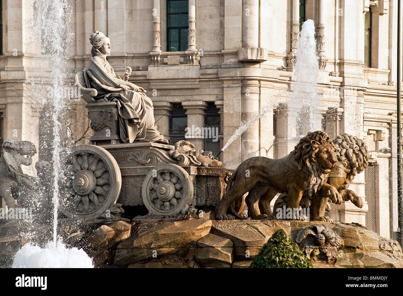 Plaza de cibeles fountain hi-res stock photography and images - Alamy