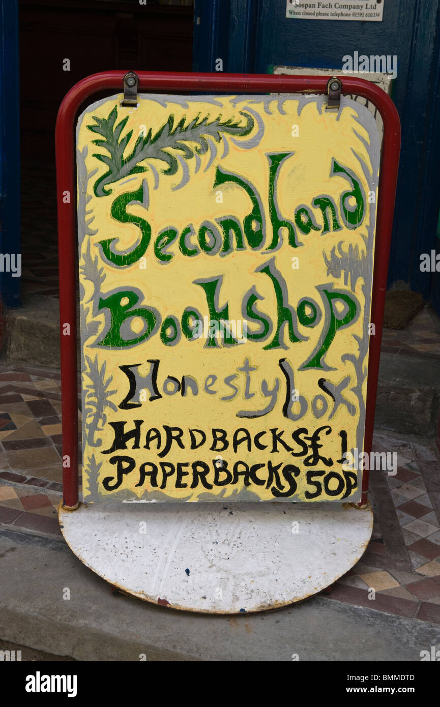 Homemade sign for honesty box secondhand bookshop at Llanwrtyd Wells ...