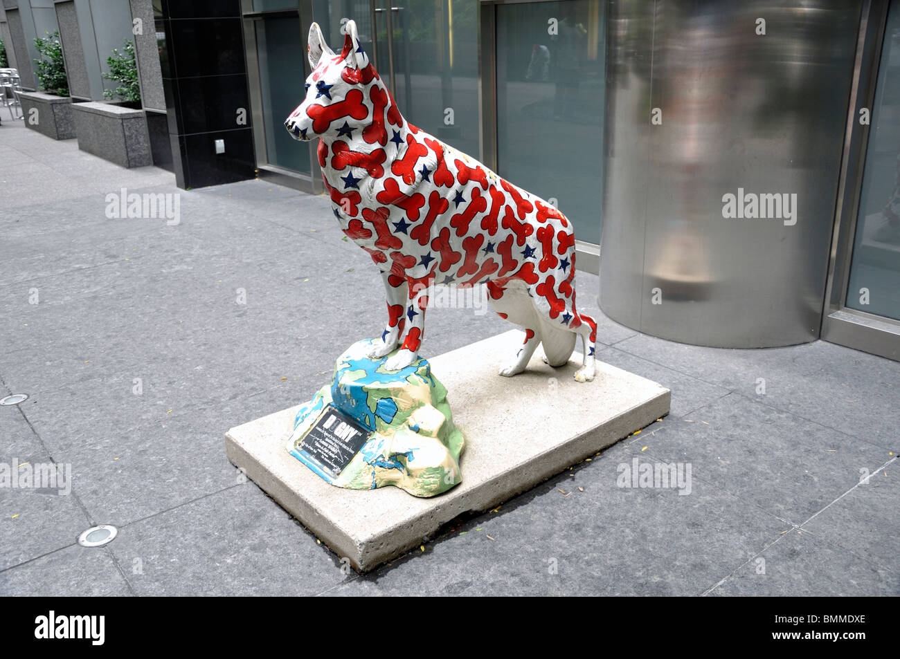 'Bone-a-Fido Patrol' sculpture, New York City, USA Stock Photo - Alamy