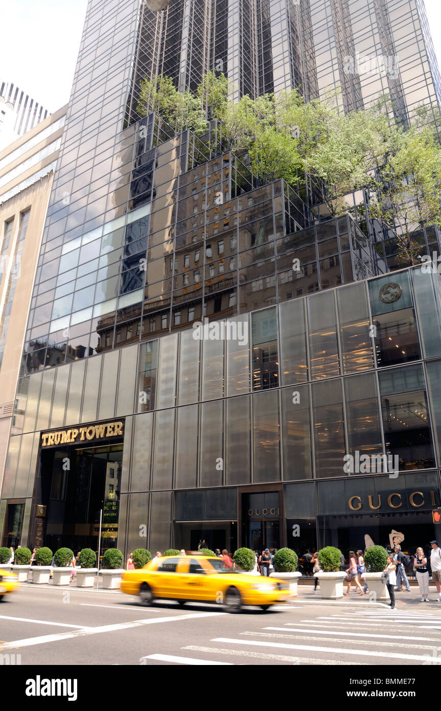 Trump tower luxury apartment hi-res stock photography and images - Alamy