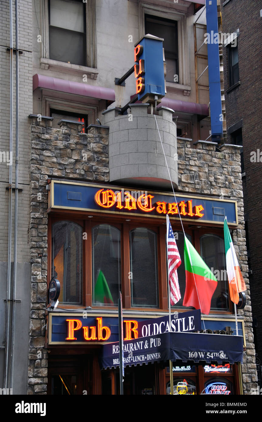 Old irish pub hi-res stock photography and images - Alamy