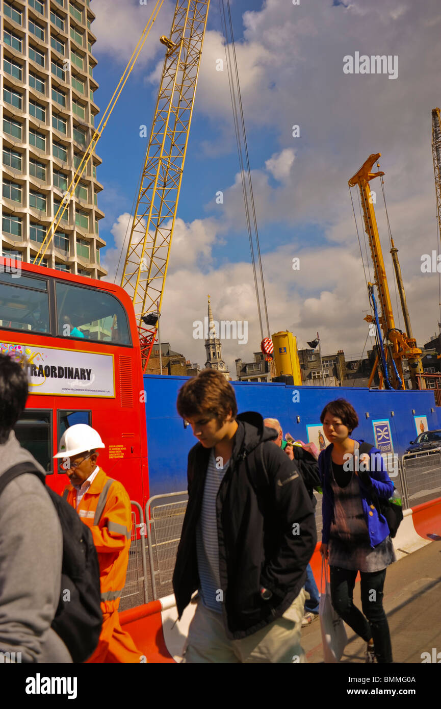 Construction site uk busy hi-res stock photography and images - Alamy