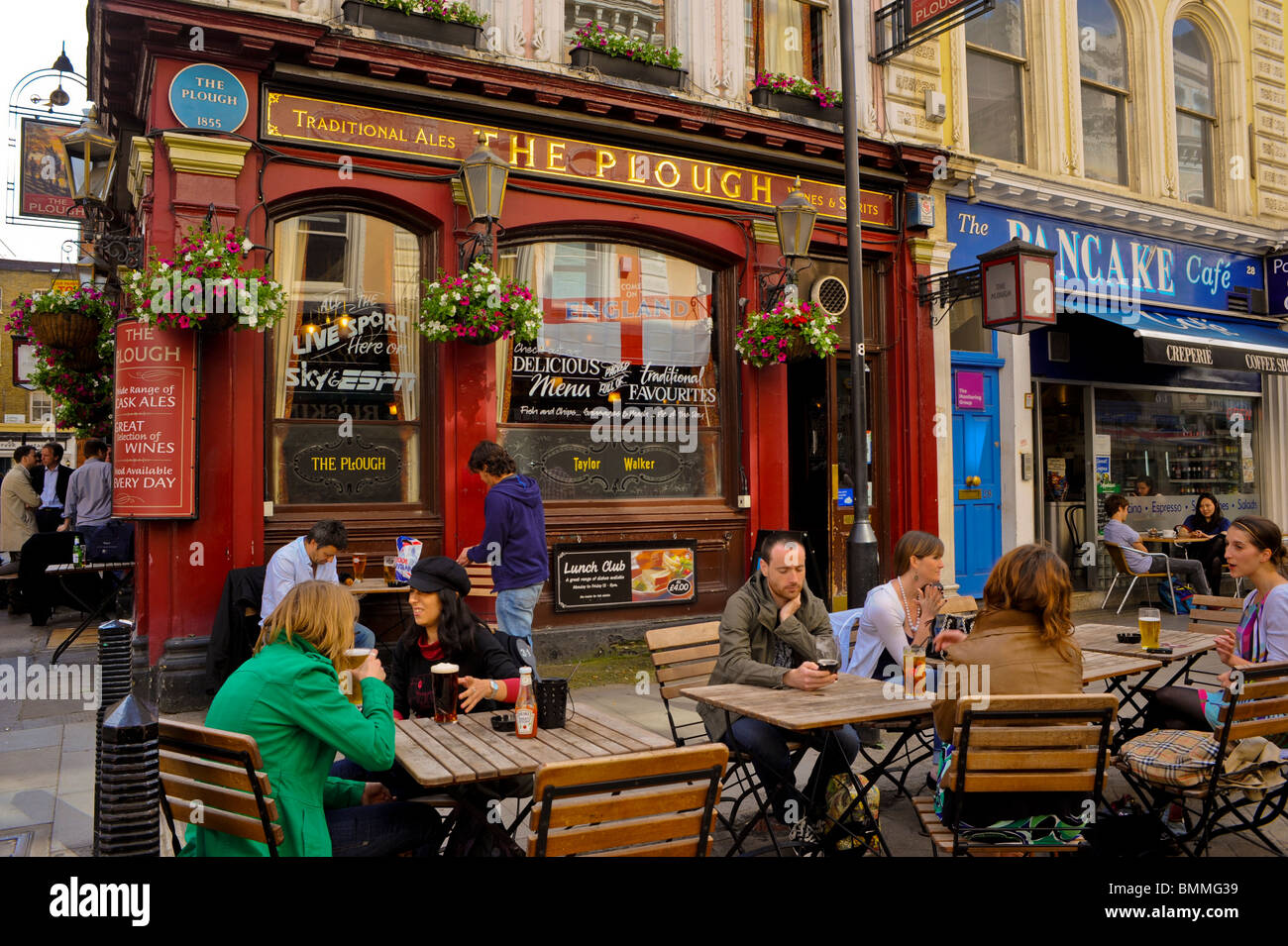 Old plough pub hi-res stock photography and images - Alamy