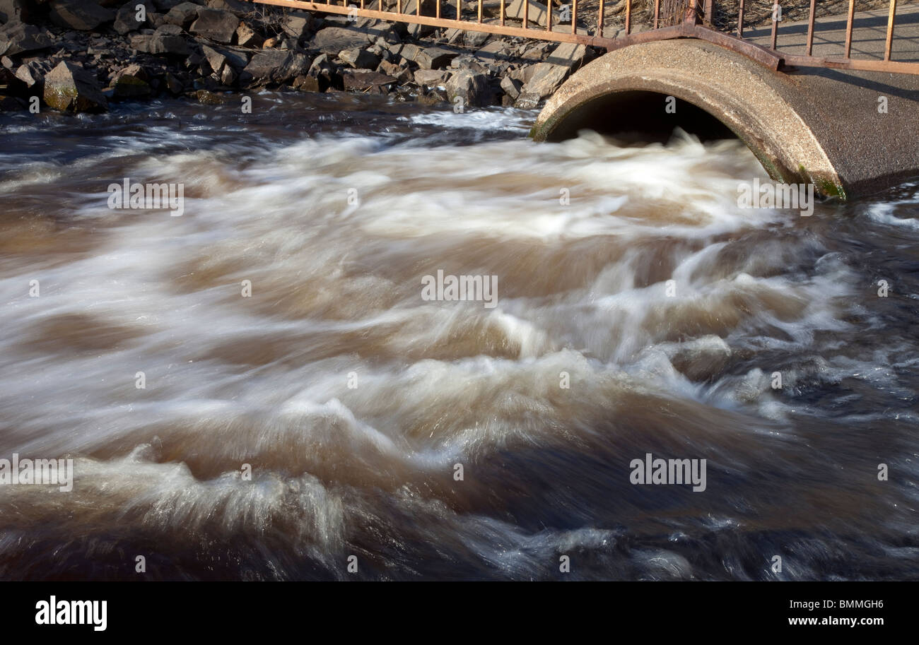 Flooded drainage pipe Stock Photo - Alamy