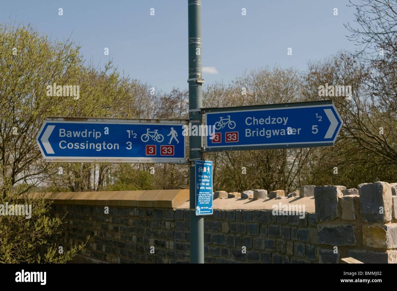 Sustrans hi-res stock photography and images - Alamy