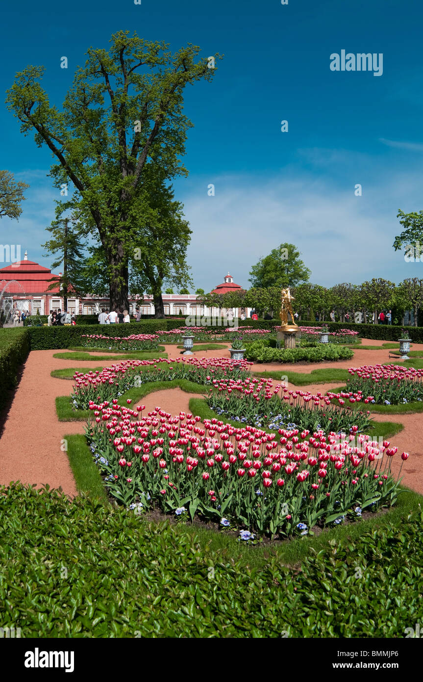 The Palaces, Fountains, and Gardens of Peterhof Grand Palace in Saint ...