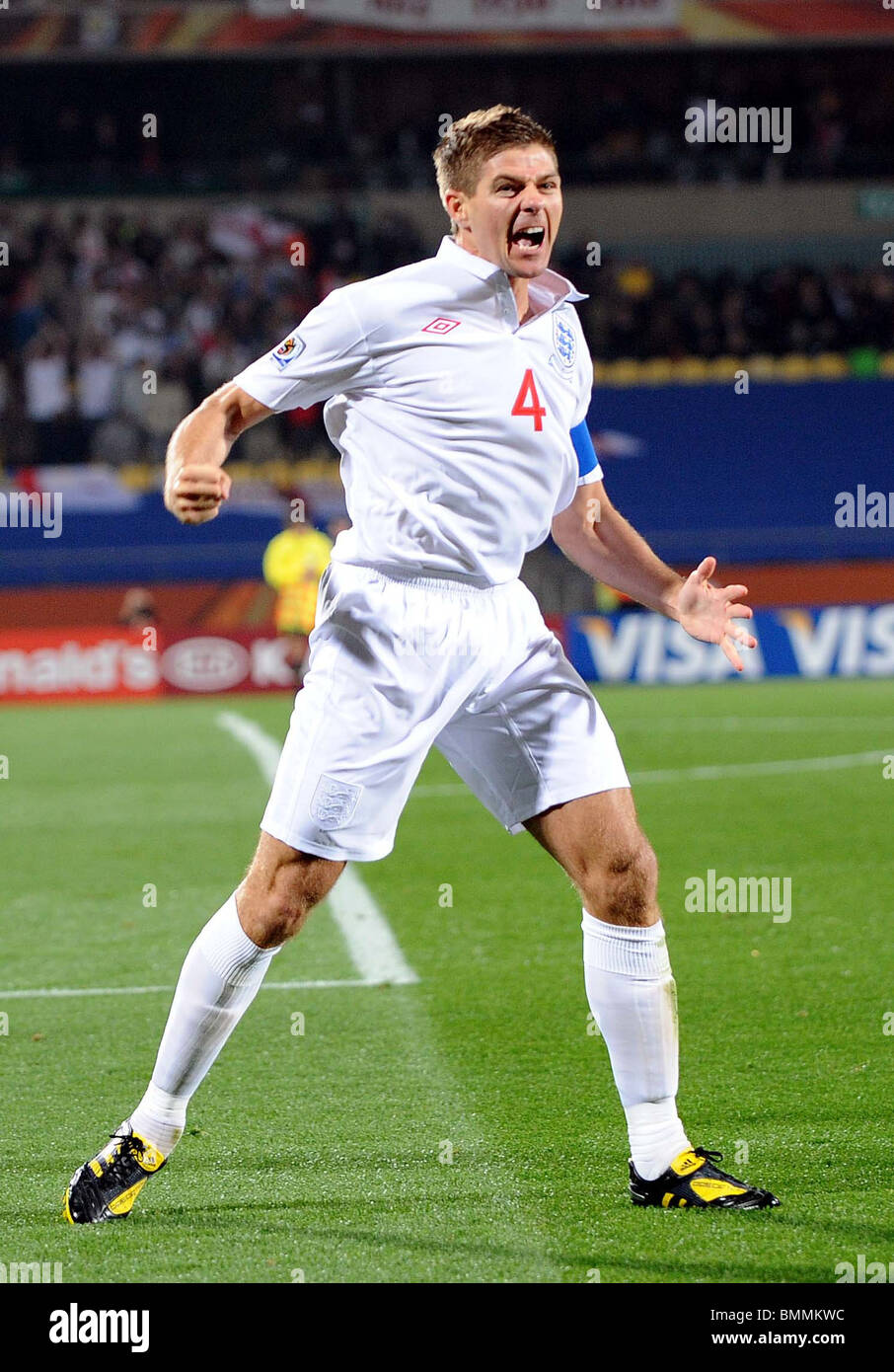STEVEN GERRARD CELEBRATES GOAL, ENGLAND V USA, ENGLAND V USA, 2010 ...