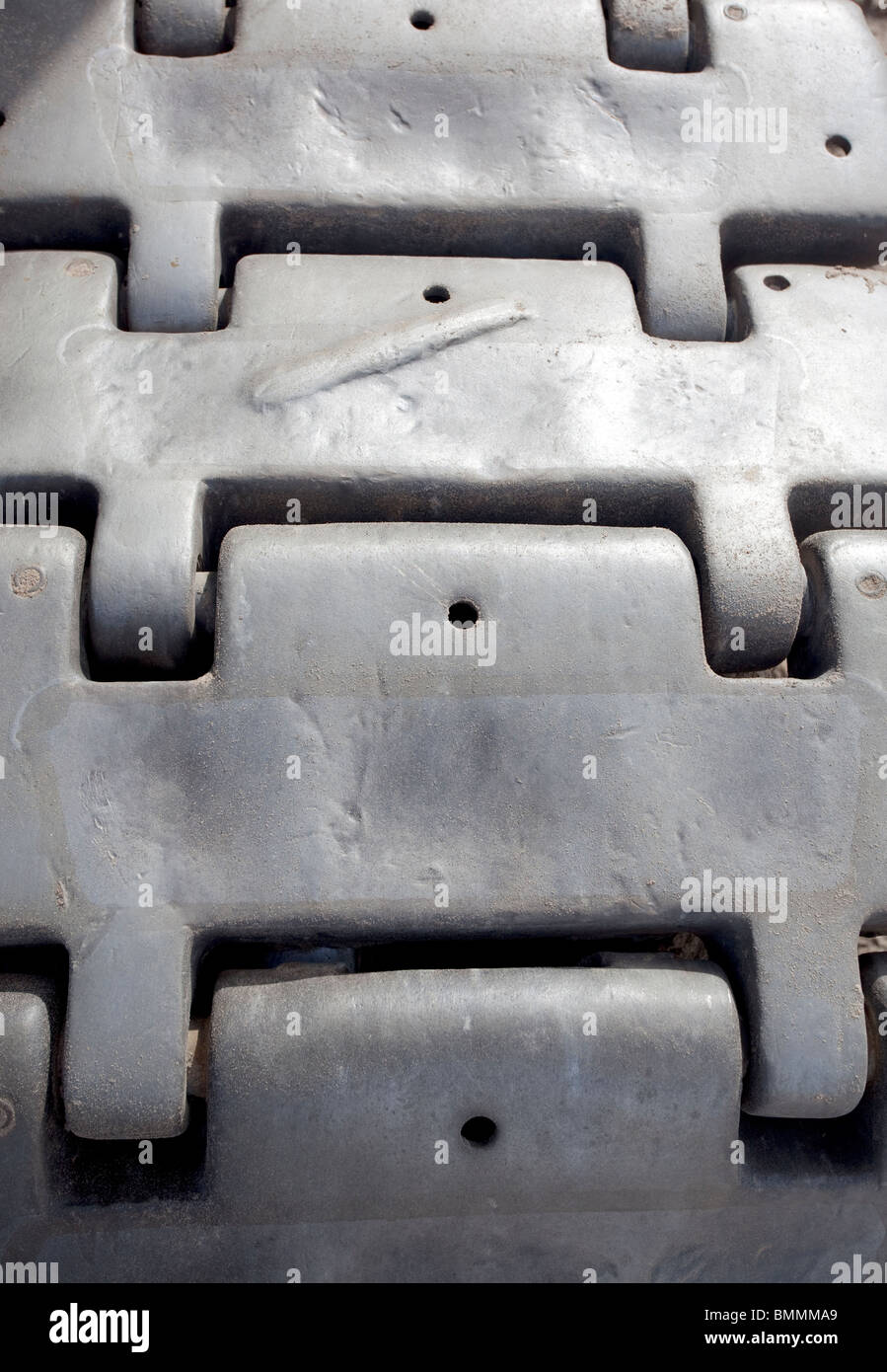 Crawler tread hi-res stock photography and images - Alamy