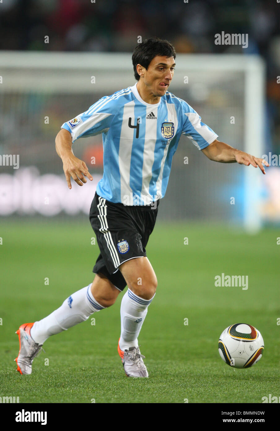 NICOLAS BURDISSO ARGENTINA V NIGERIA ELLIS PARK JOHANNESBURG SOUTH ...