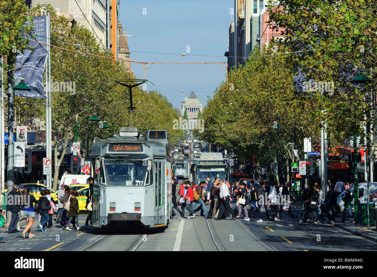 Swanston Street and Shrine of Remembrance Stock Photo - Alamy