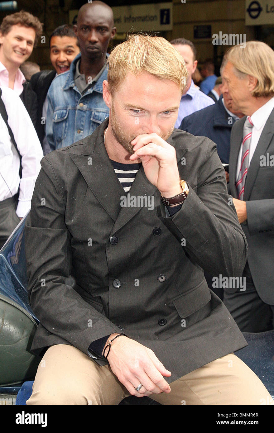 Singer with pop band boyzone ronan keating hi-res stock photography and ...