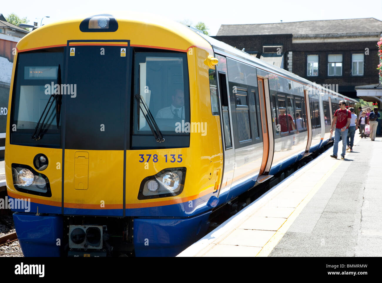 London overground carriage hi-res stock photography and images - Alamy