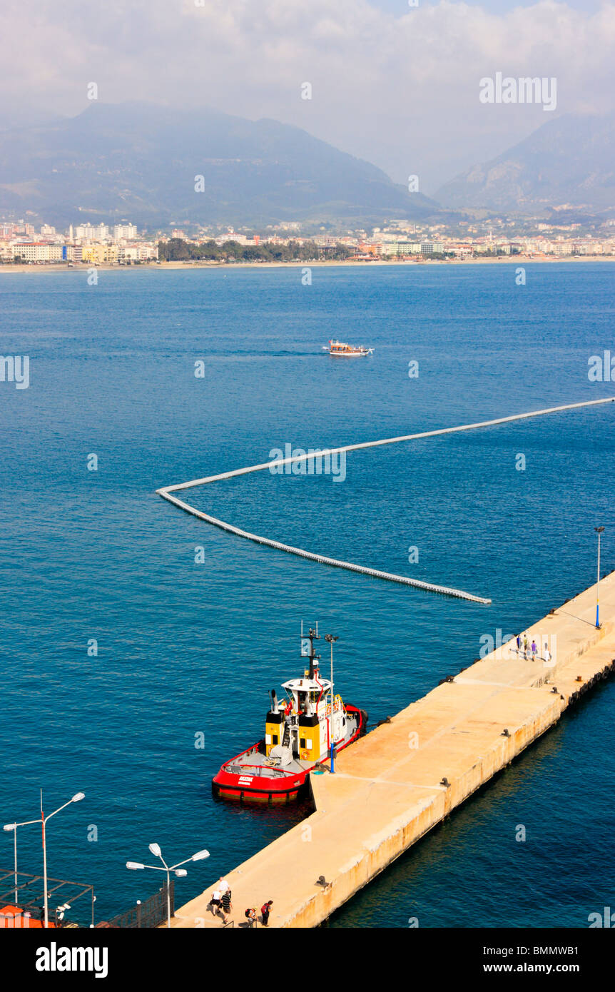 A tug boat moored at the jetty in the port of Alanya, Turkey Stock ...