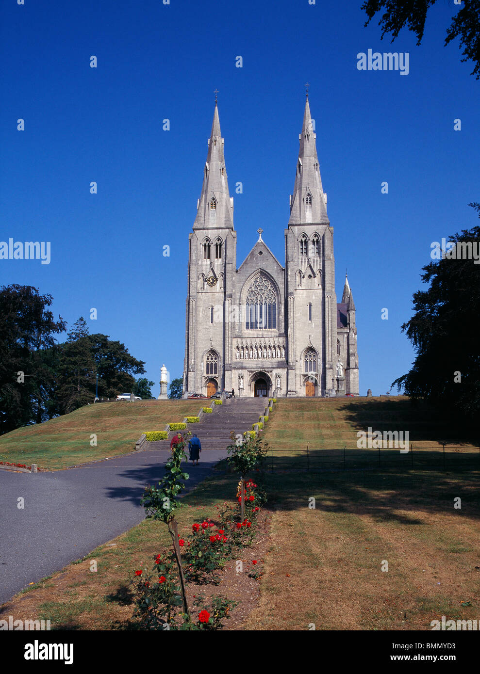 Armagh cathedral hi-res stock photography and images - Alamy