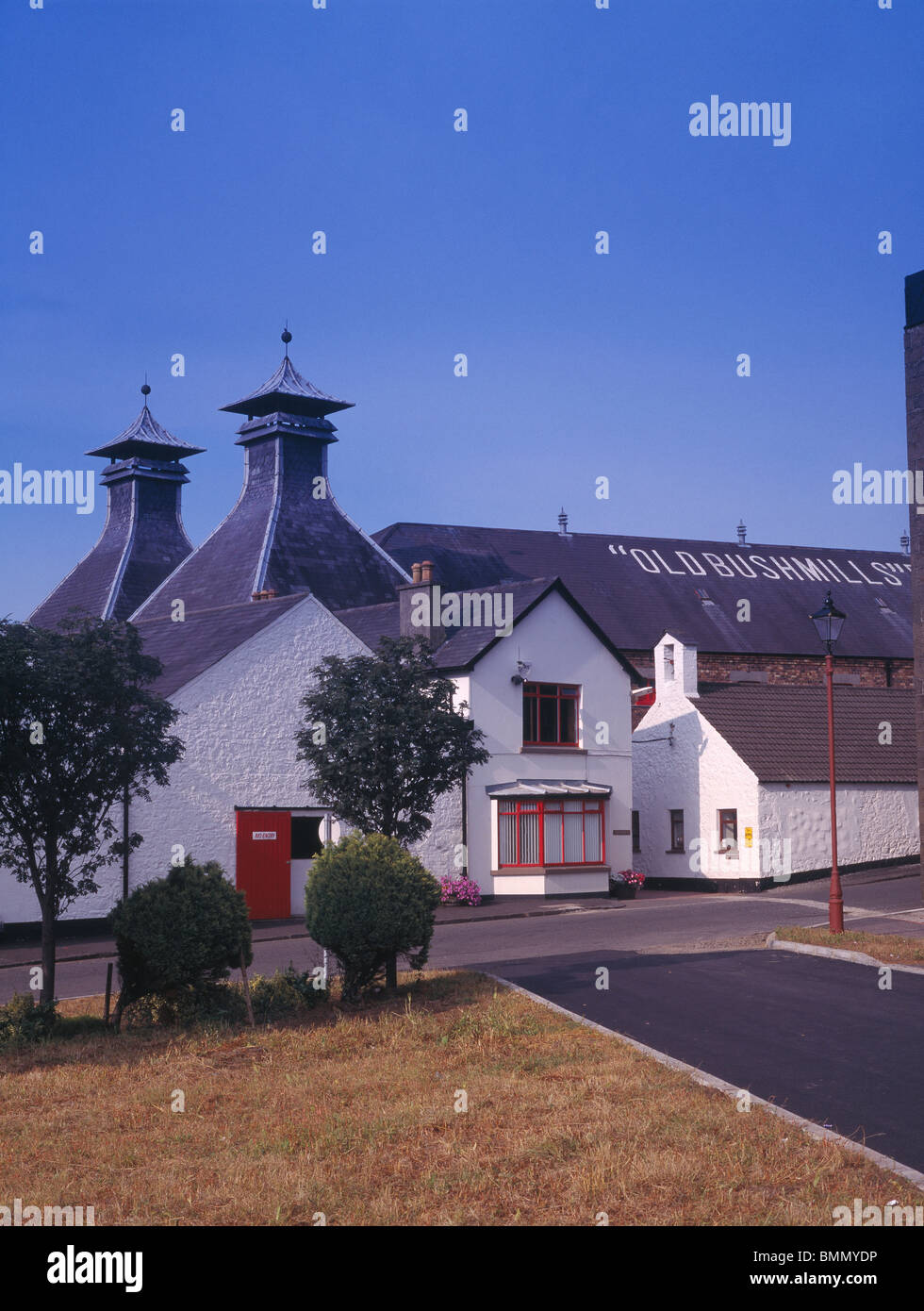 Bushmills Whiskey Distillery Stock Photo - Alamy